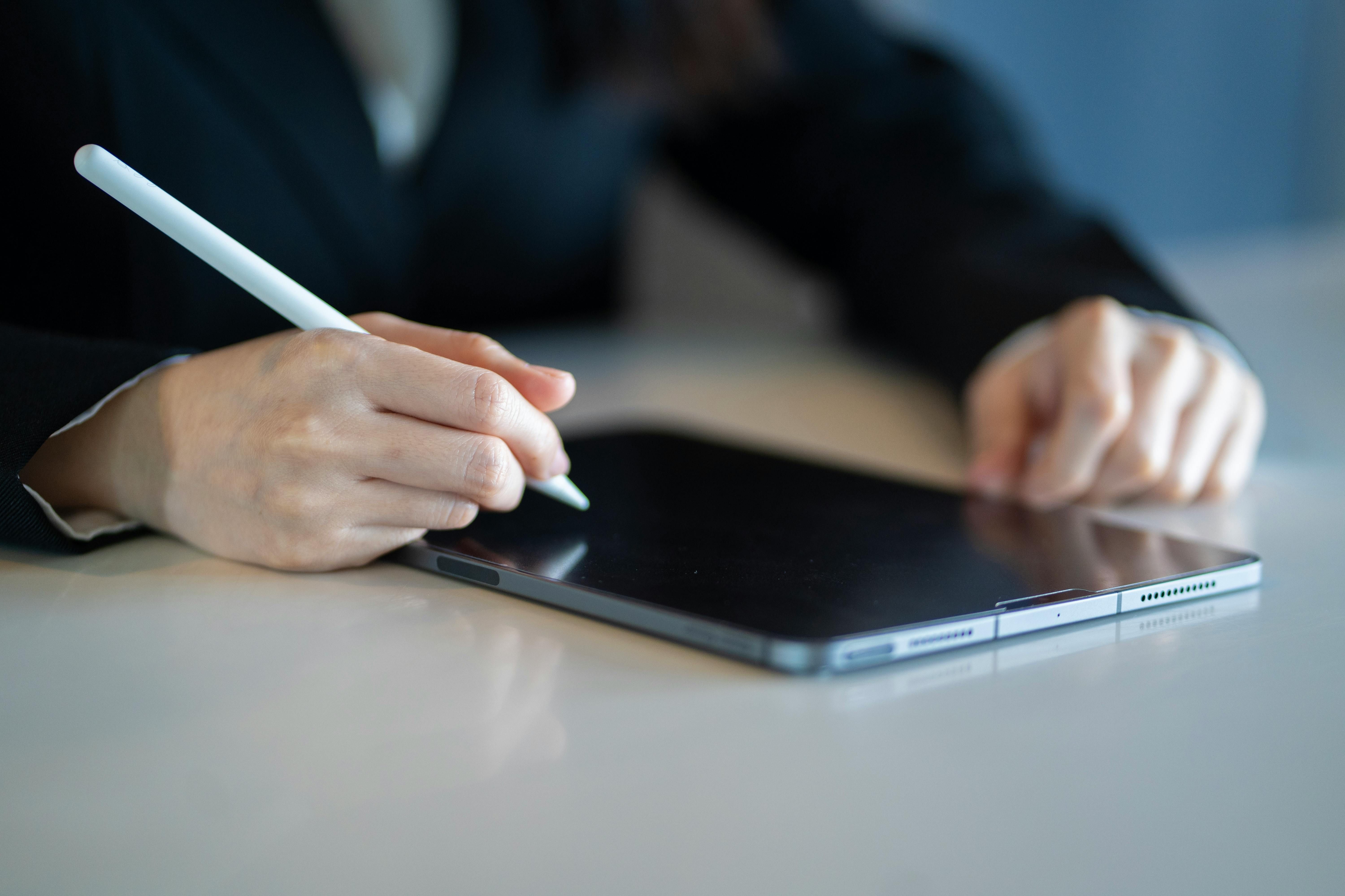 What to know about Costs, Features & integration when choosing e-signature software for your ...