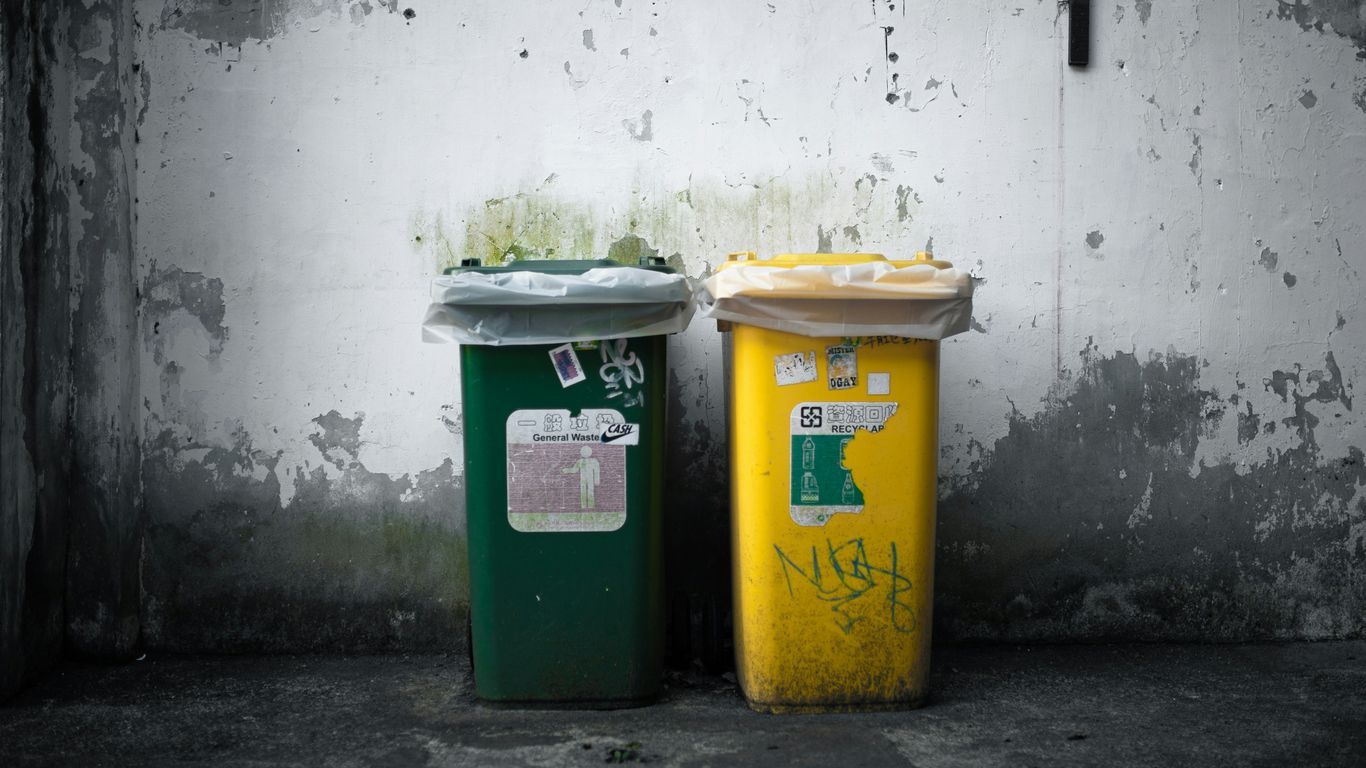How to Effectively Reduce Waste Generation in Your Business?
